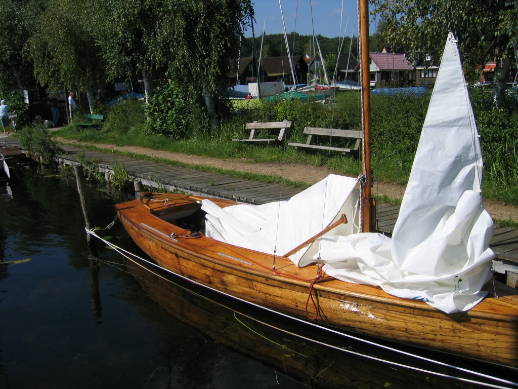 Schanzenberg Classic auf dem Ratzeburger See 2011 | J-Jollen ...